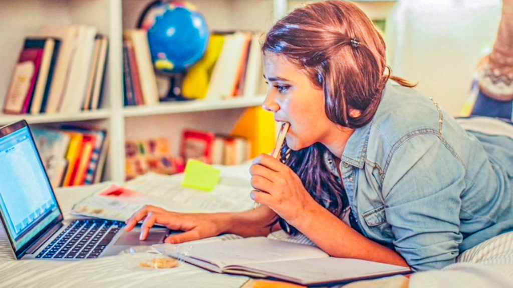 4 Savvy Study Tips To Avoid The Summer Slide | Cluey Learning